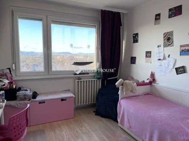 Budapest XVIII. kerület eladó panellakás 3 szobás: 63,99 ...